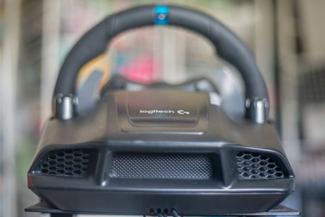Laitearvostelu: Logitech Driving Force G29 -ratti + polkimet - Respawn.fi